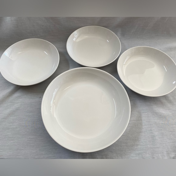 over and back | Dining | Over And Back Inc Indoor Outfitters 4 White ...